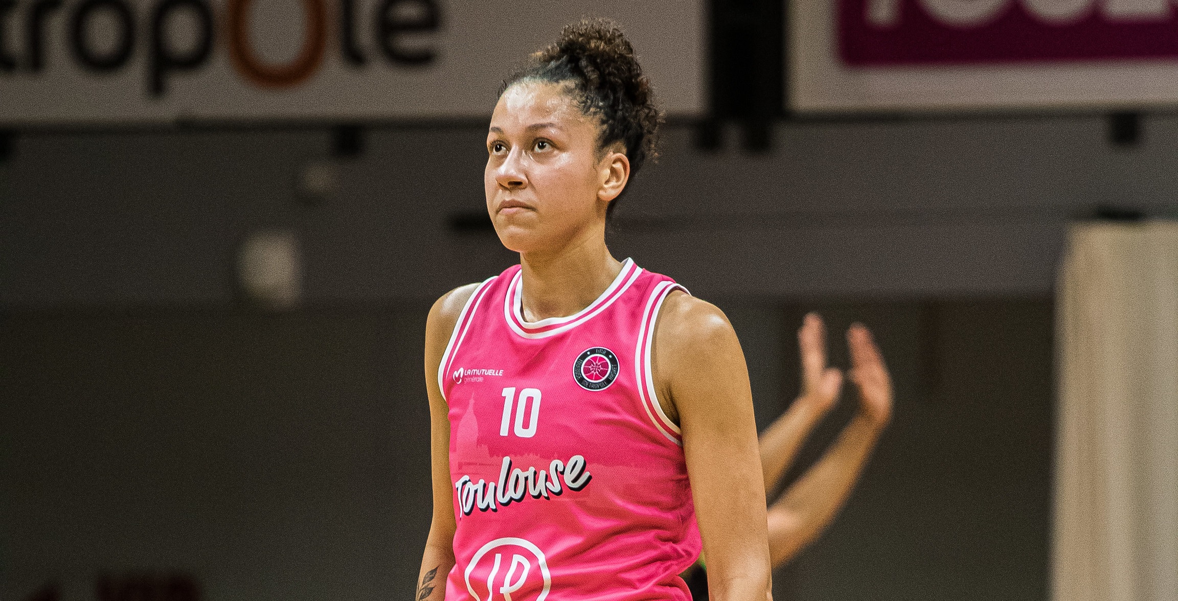 Noémie Brochant s'engage trois ans pour les Flammes Carolo - BeBasket