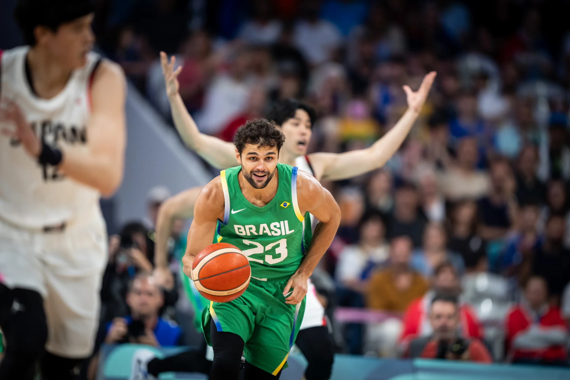 Raul Neto, un renfort de choix pour le FC Barcelone - BeBasket