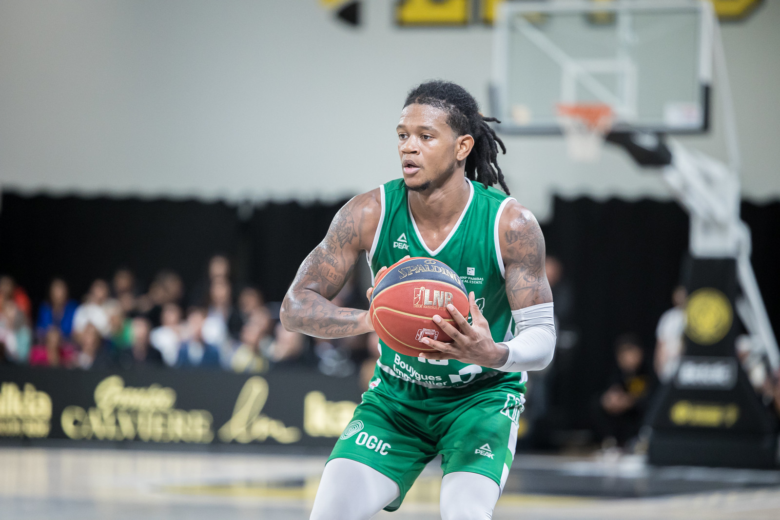 Nanterre privé de Rion Brown pour deux mois - BeBasket
