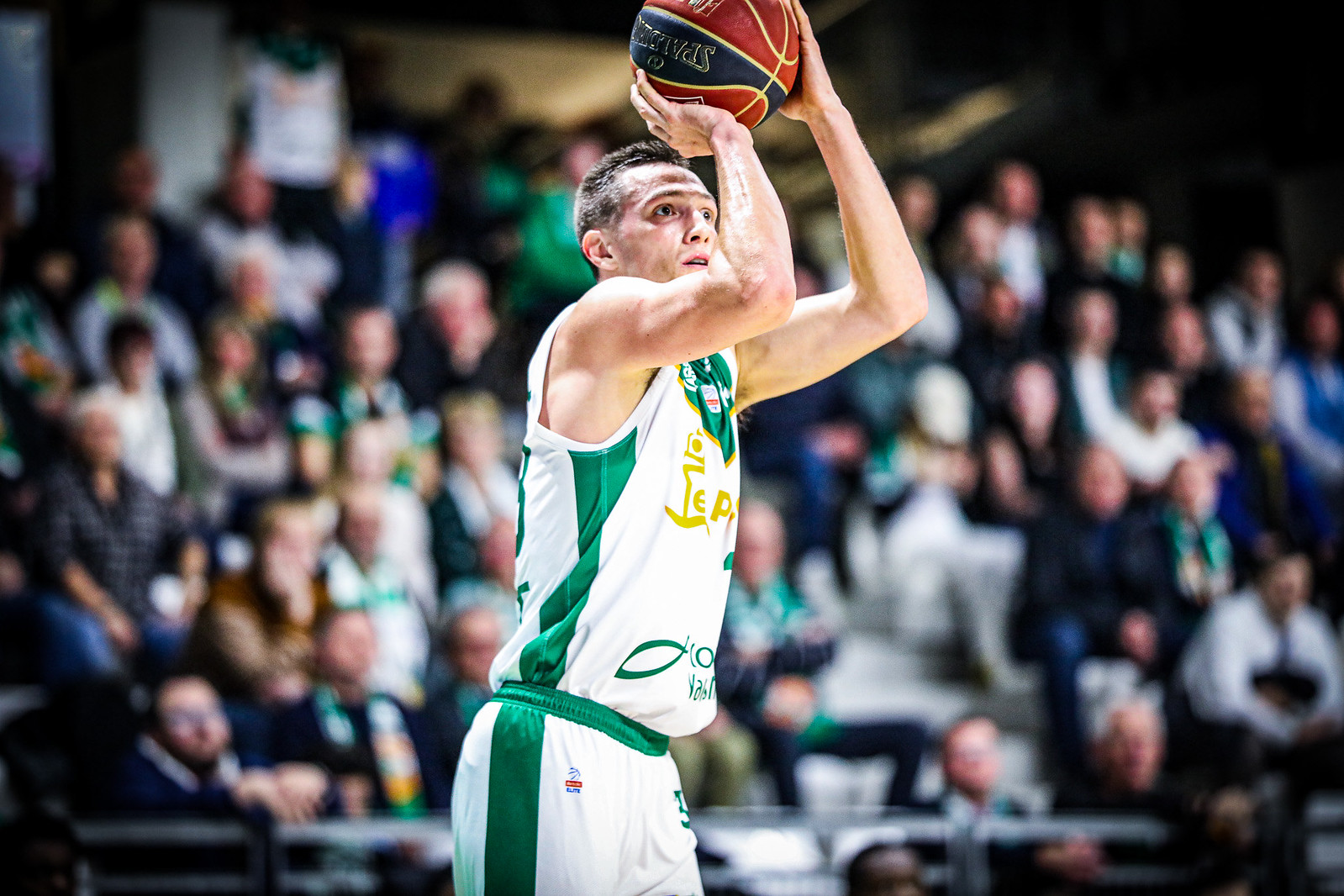 [Vidéo] Les 31 points de Ryan Mikesell (Le Portel) contre Fos Provence ...