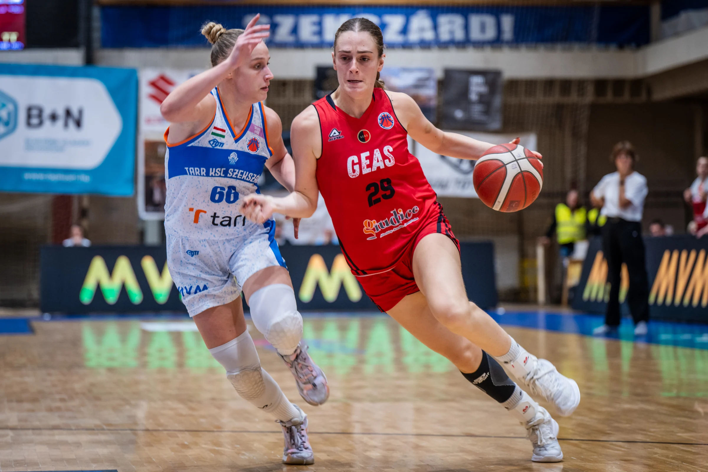 Sara Roumy retrouve l'EuroCup, aux côtés de Jodie Cornélie-Sigmundova - BeBasket