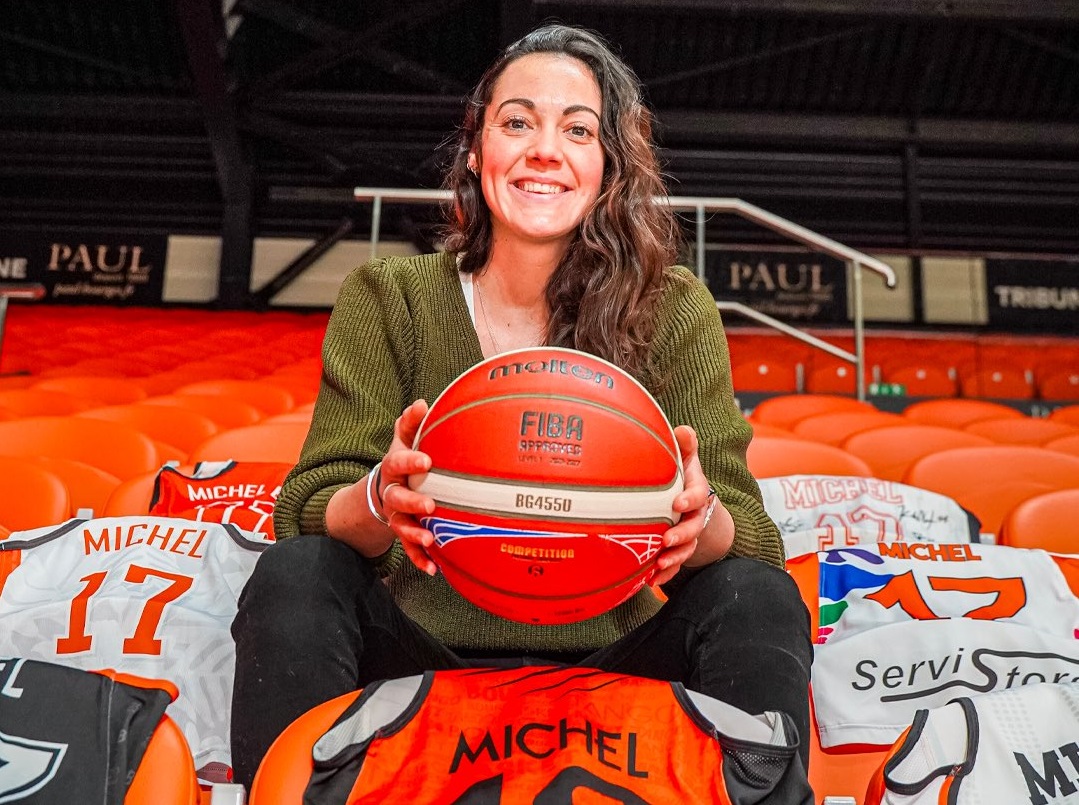 Bourges va retirer le maillot de Sarah Michel-Boury le 11 janvier ...