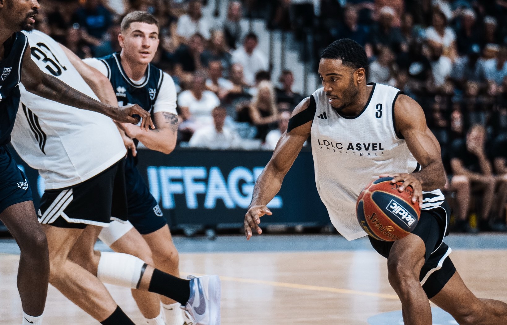 L’ASVEL termine sa préparation par une victoire difficile à Dijon - BeBasket