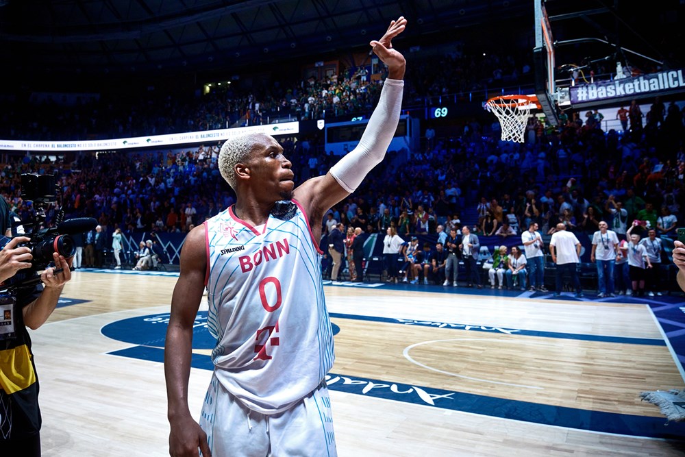 T.J. Shorts II, le MVP de la BCL officiellement à Paris - BeBasket