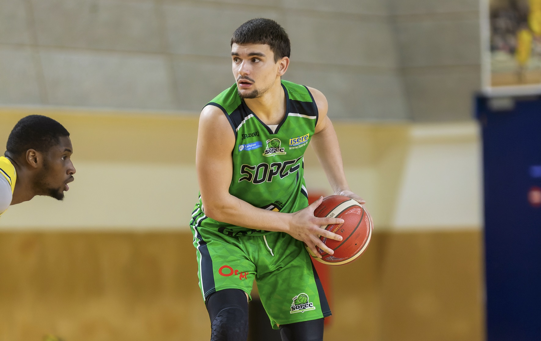 Théo Benoit et Hassane Gueye débarquent à Lorient - BeBasket