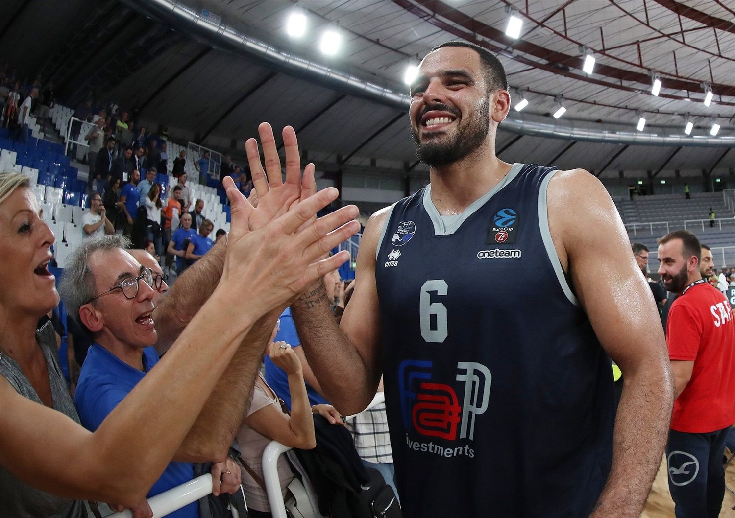 Tyler Cain vers Pesaro - BeBasket