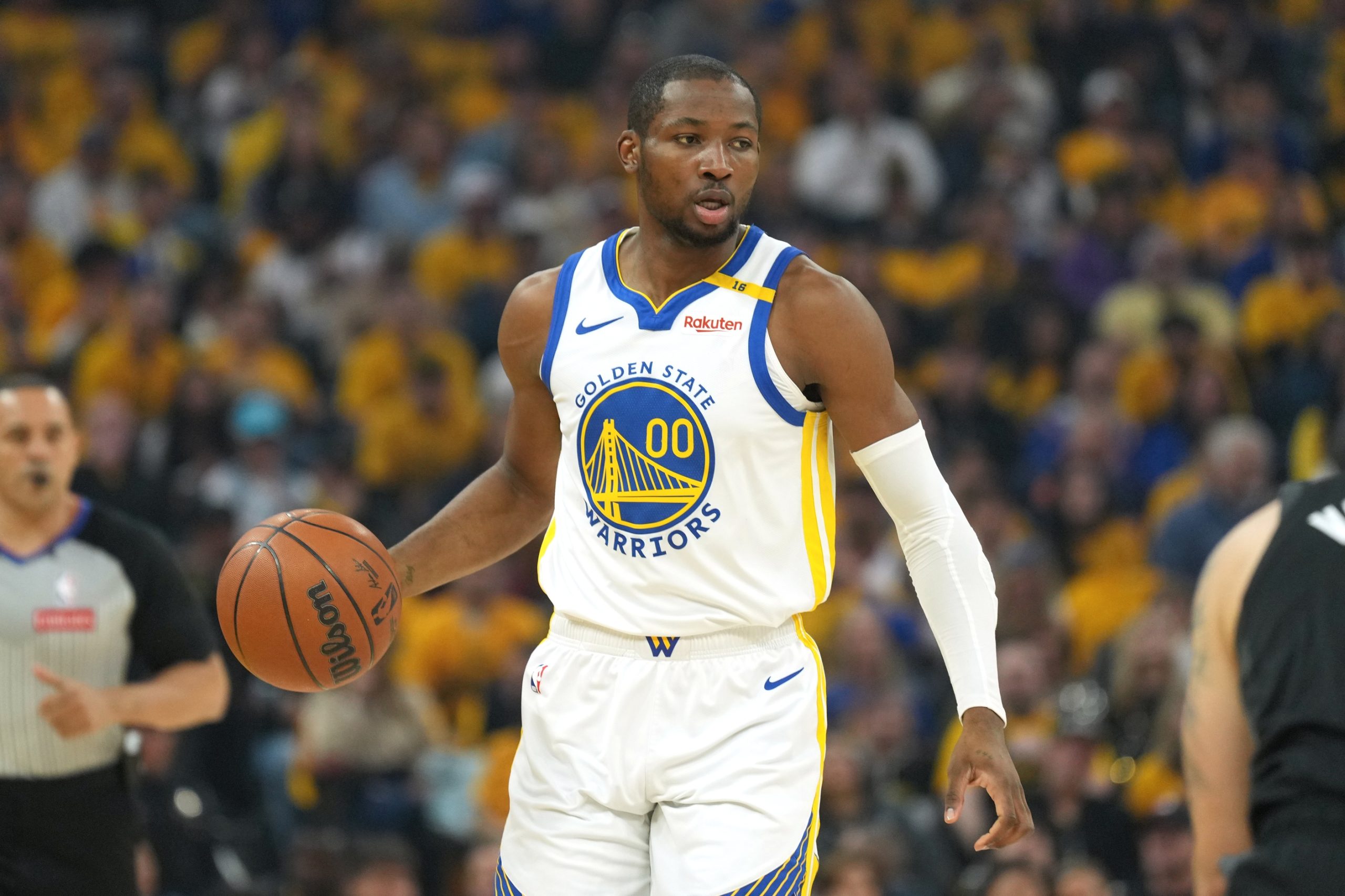 Jonathan Kuminga heading for Warriors departure: several teams ...