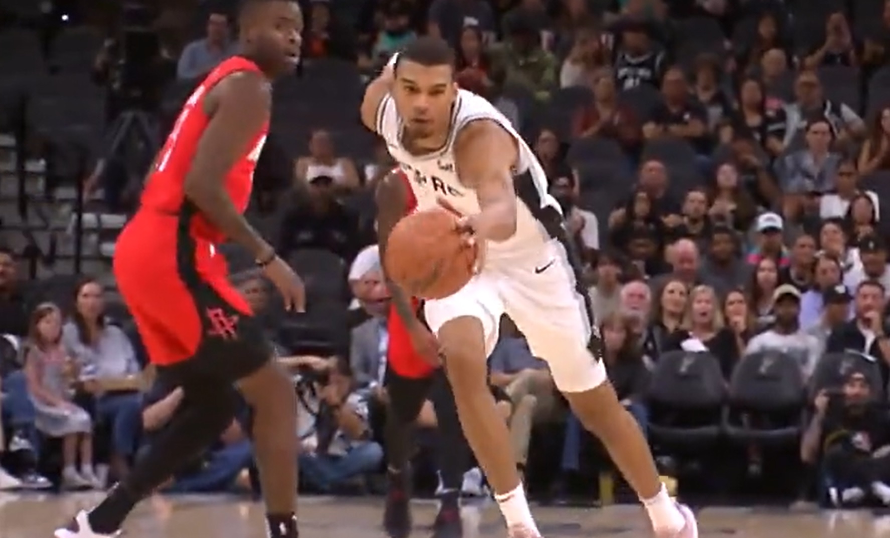 [Vidéo] Le meilleur de Victor Wembanyama contre Houston - BeBasket
