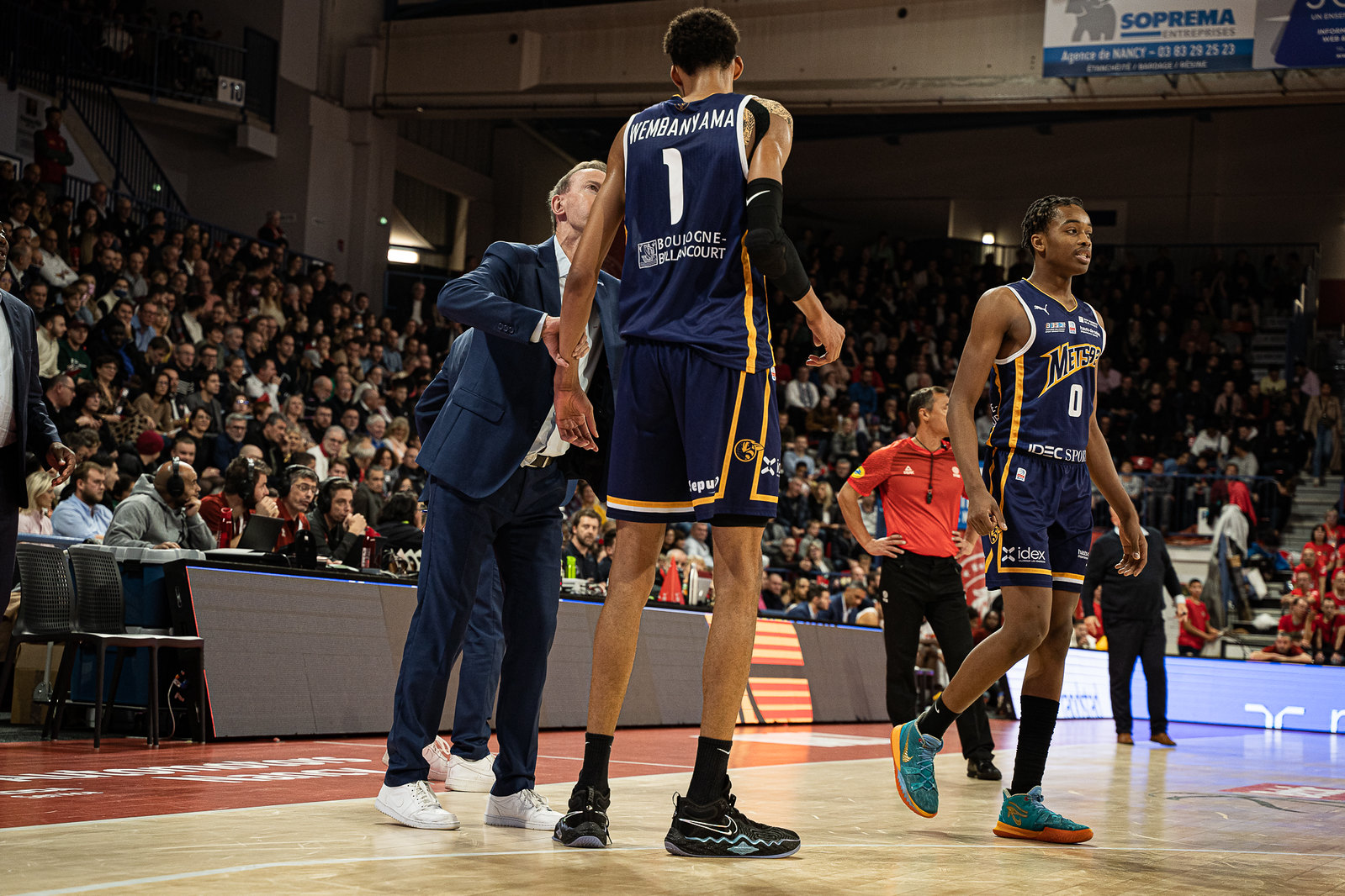 Wembanyama et Collet ont échangé sur comment "rendre l'équipe de France ...