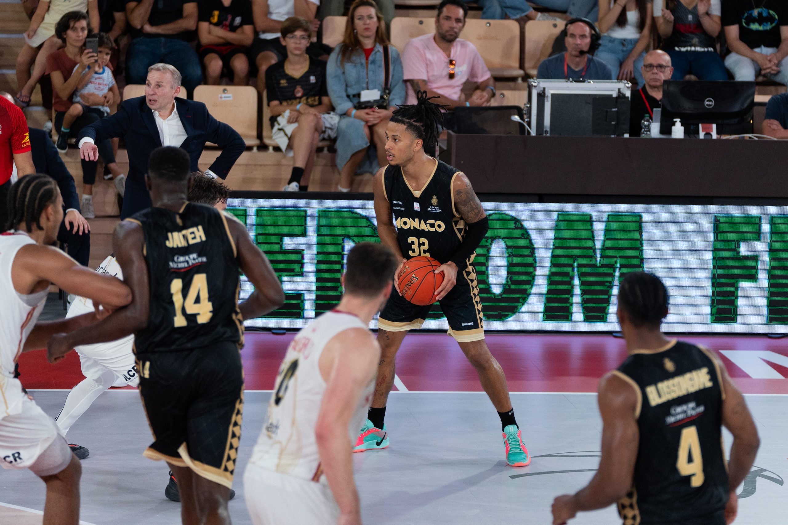 Matthew Strazel (Monaco) : "C'est une victoire qui nous rassure un peu ...