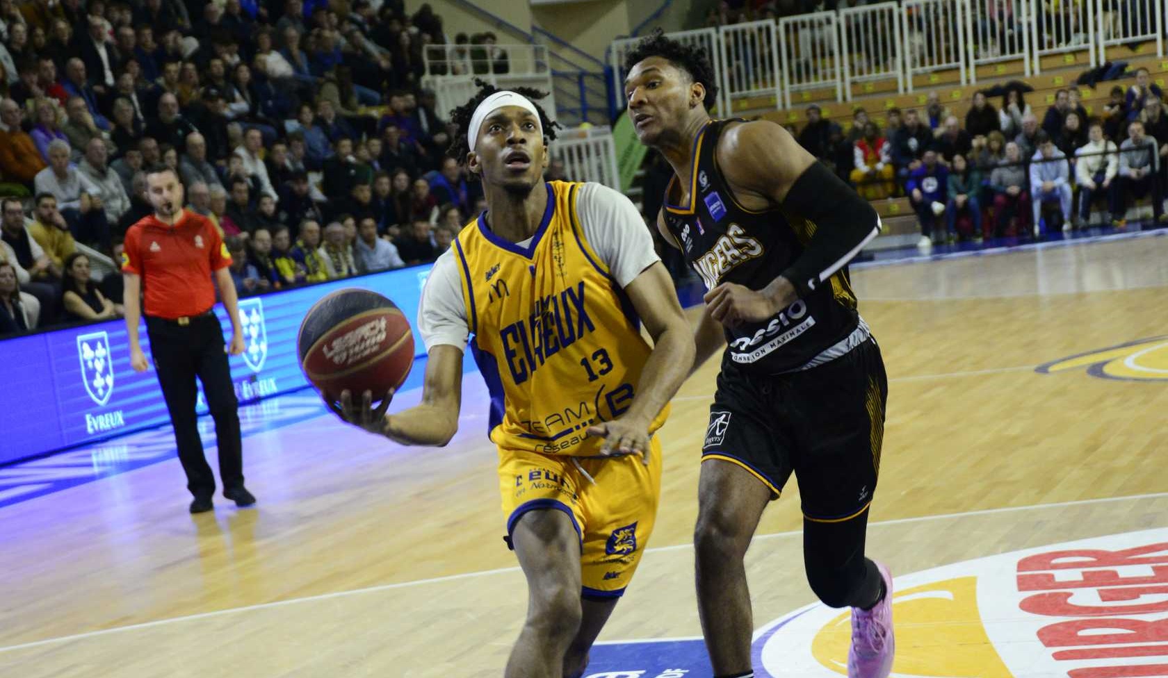 Williams Tavares et Evreux, c'est terminé - BeBasket