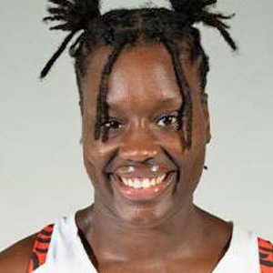 Aminata Gueye, fiche joueur, son actualité, ses stats - BeBasket
