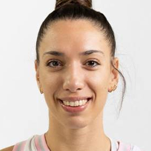 Laura Quevedo, fiche joueur, son actualité, ses stats - BeBasket