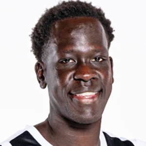 Sunday Dech, fiche joueur, son actualité, ses stats - BeBasket